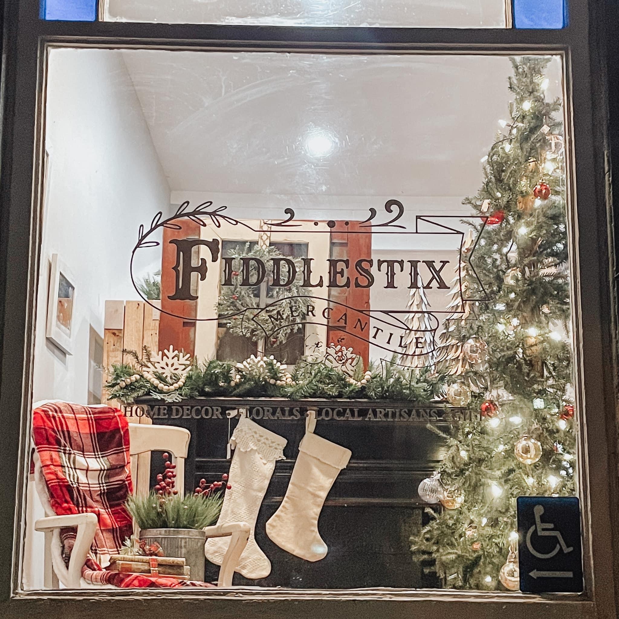 A 'Winter Wonderland': Fiddlestix transforms for the holiday season ...