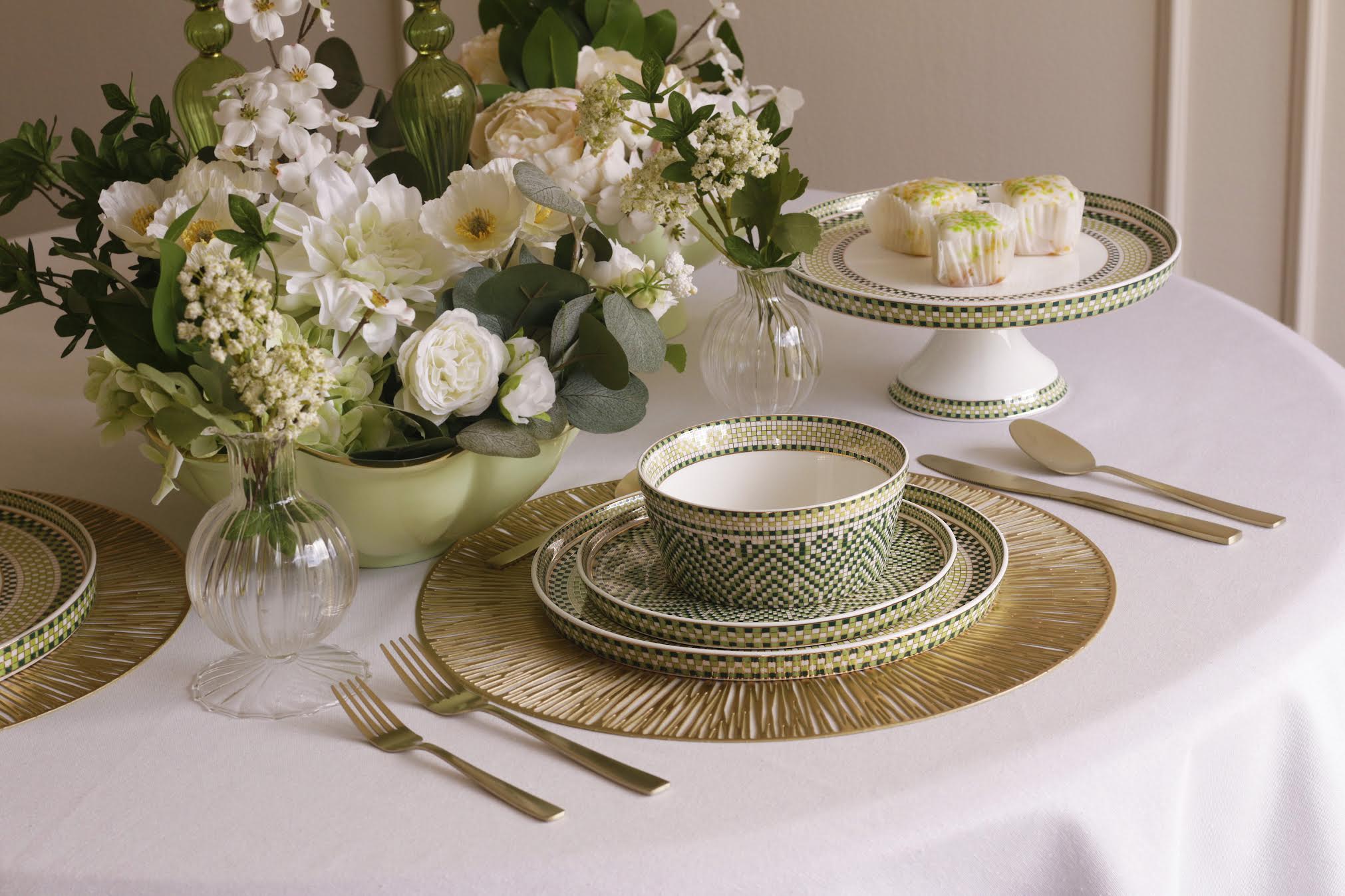 Beatriz Ball to launch ceramic and melamine dinnerware in Las Vegas ...